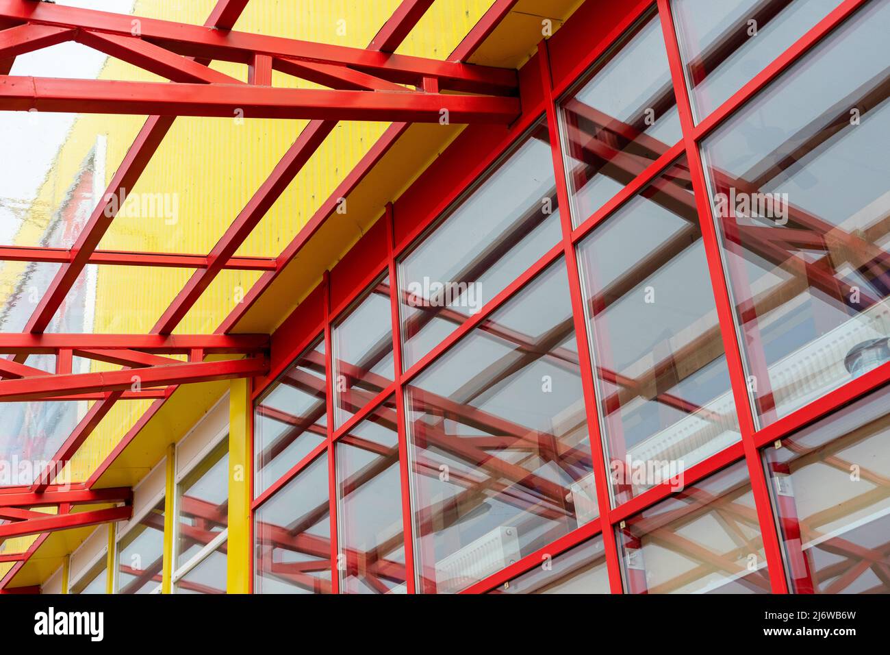Transparent roof hi-res stock photography and images - Alamy