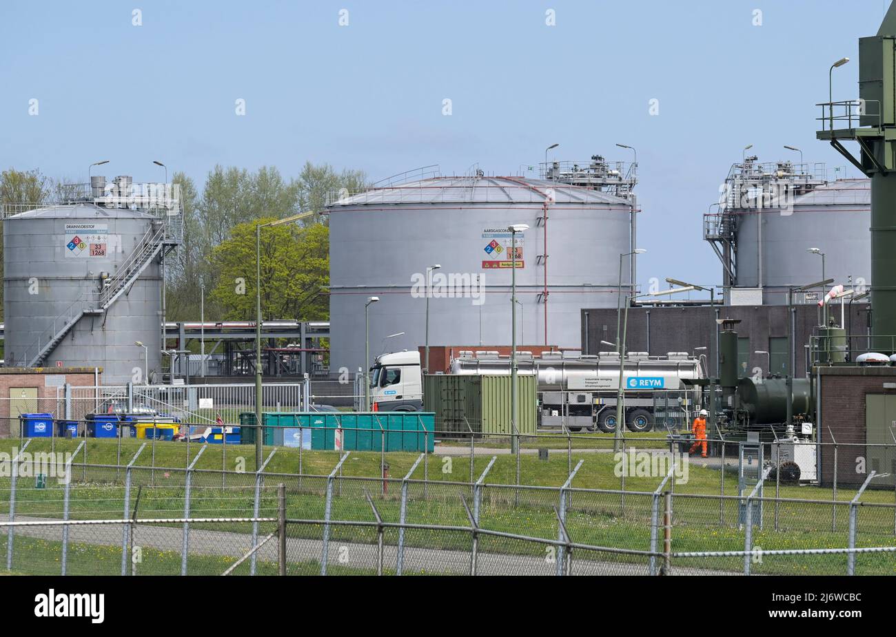 NETHERLANDS, Frisia, natural gas plant of NAM and Gasunie / NIEDERLANDE ...