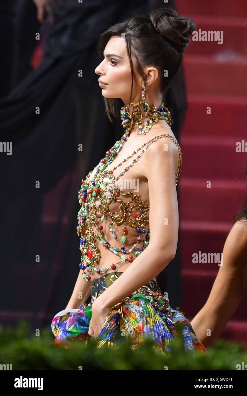 Emily ratajkowski hi-res stock photography and images - Alamy