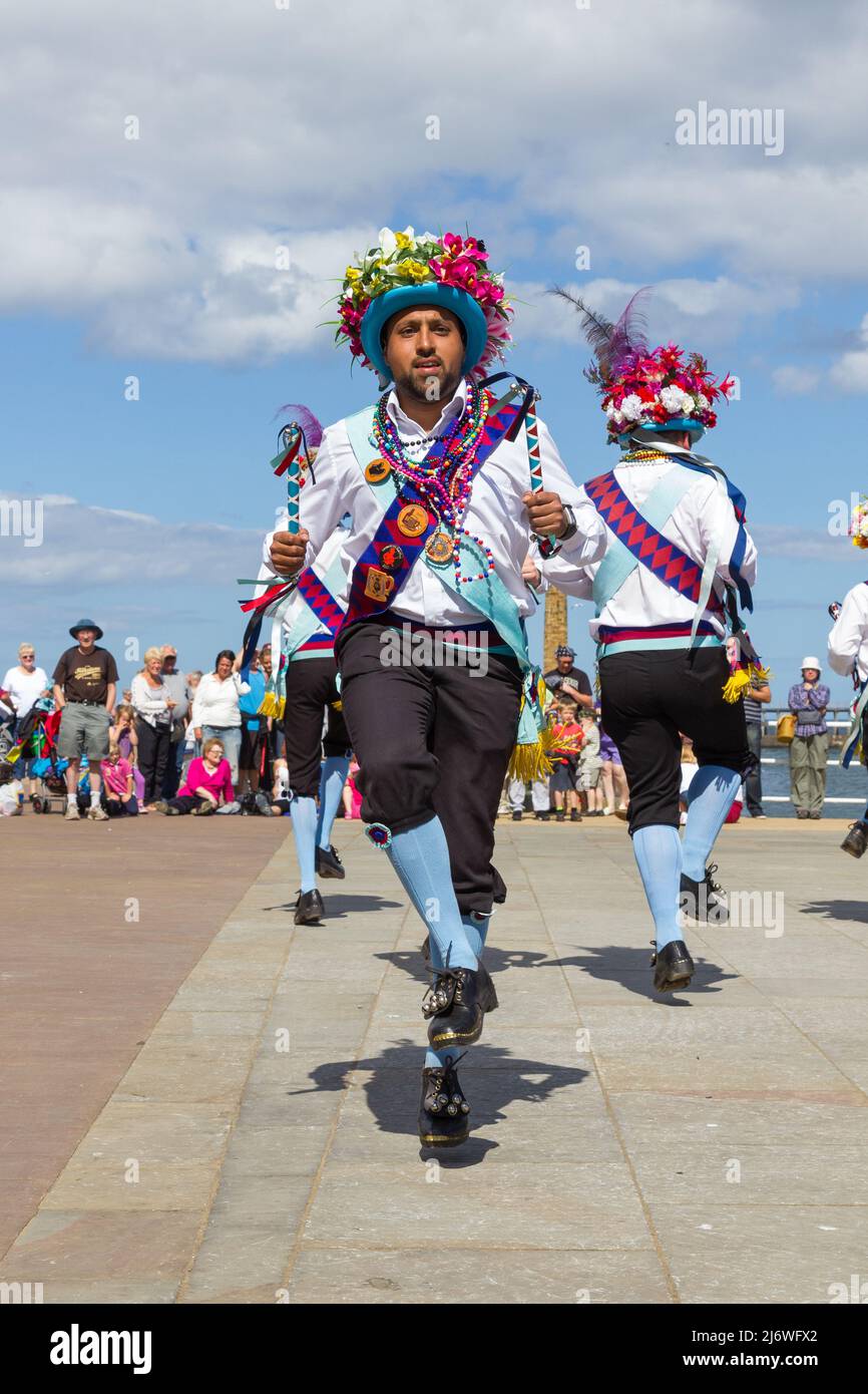 Traditional dancing at Whitby folk week Stock Photo - Alamy