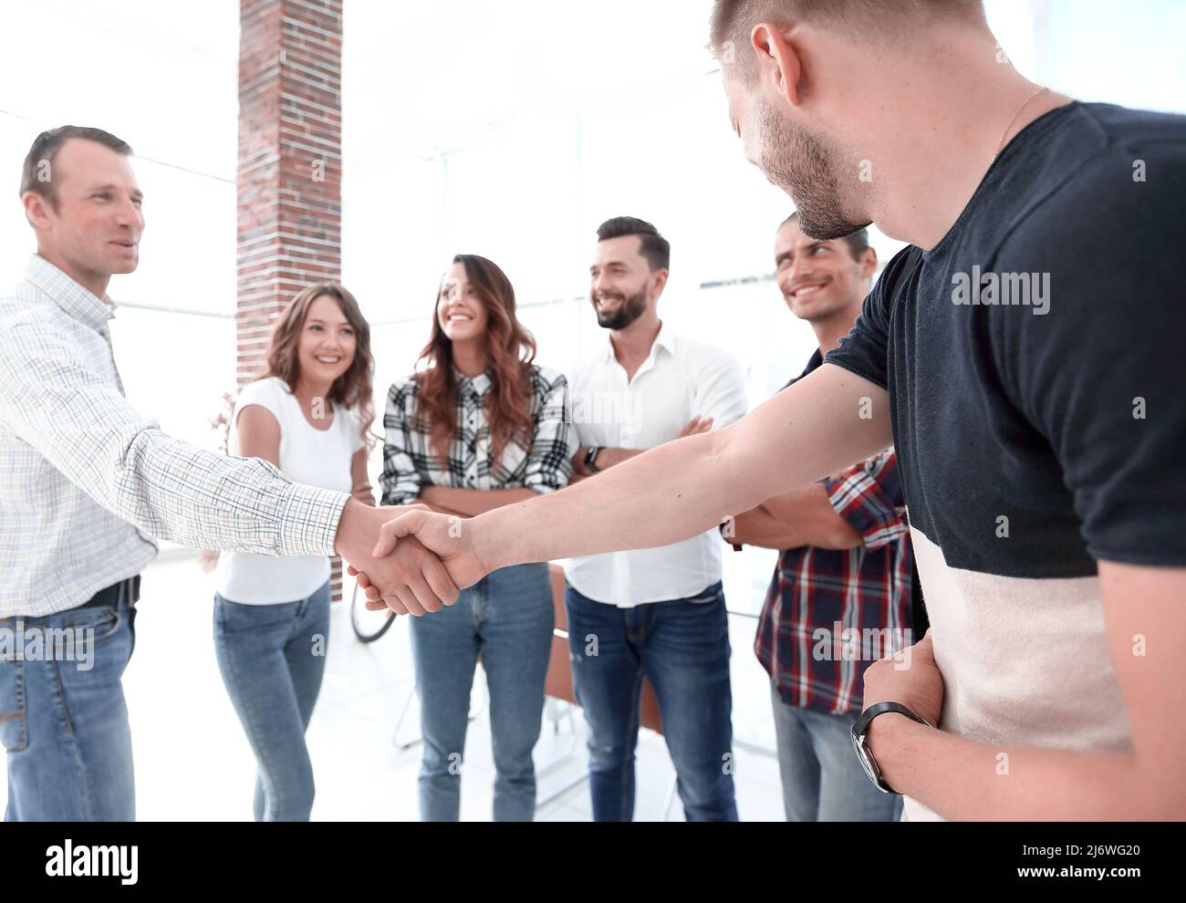 closeup of handshake business people Stock Photo - Alamy