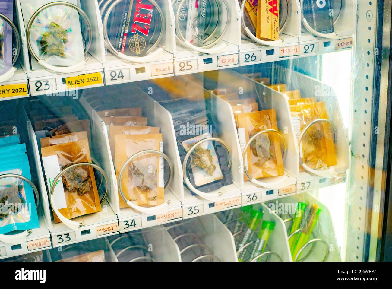 Cannabis vending machine hi-res stock photography and images - Alamy