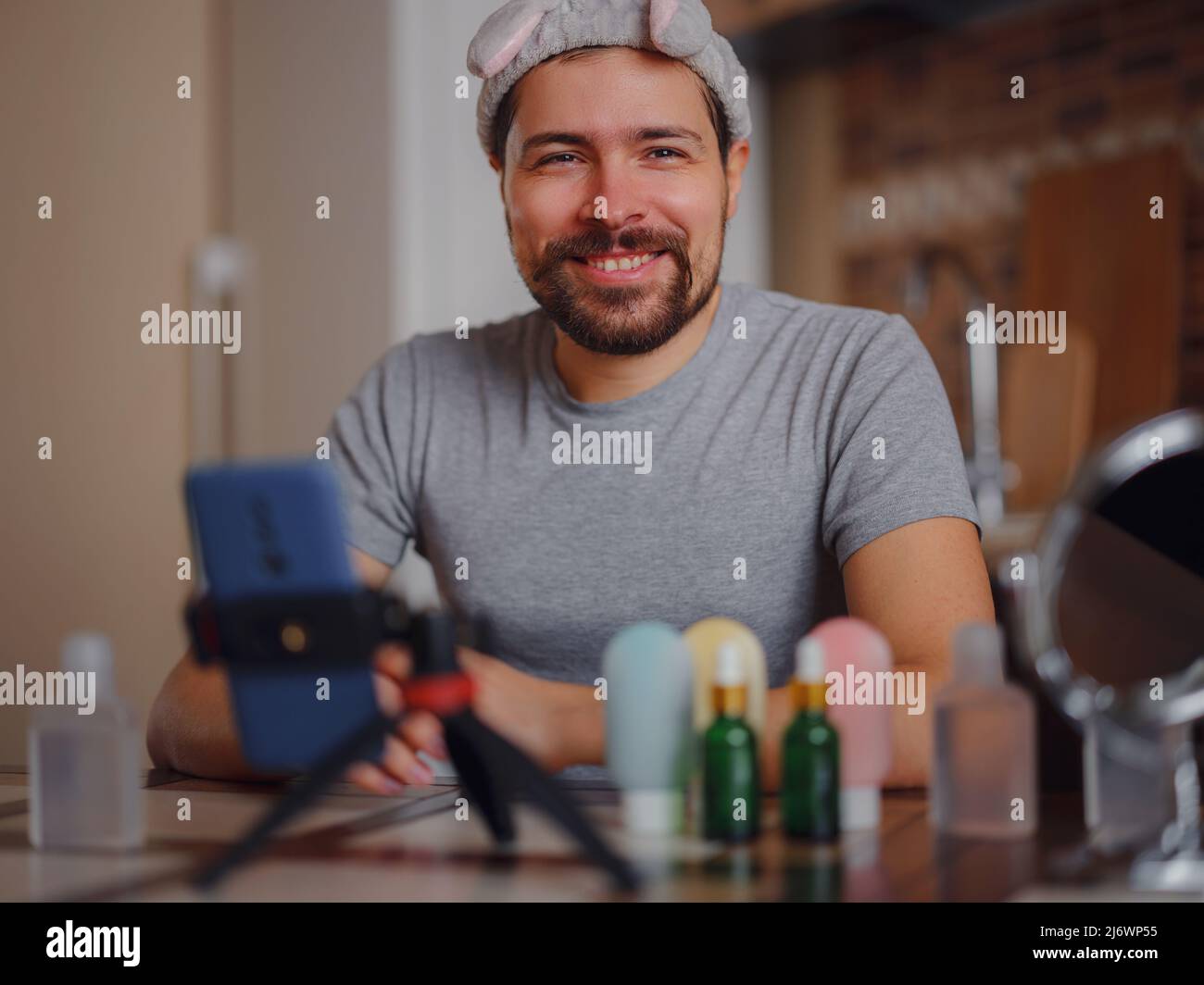 Men's beauty concept. caucAsian guy checking his skin. Beauty blogger ...