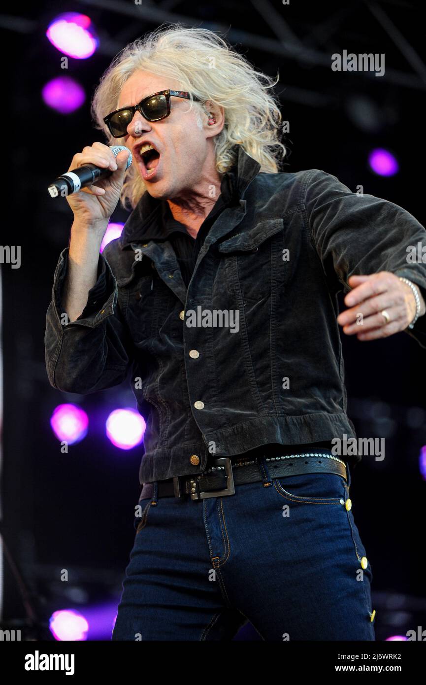 Sir Bob Geldof Lead singer of The Boomtown Rats performs live on stage ...