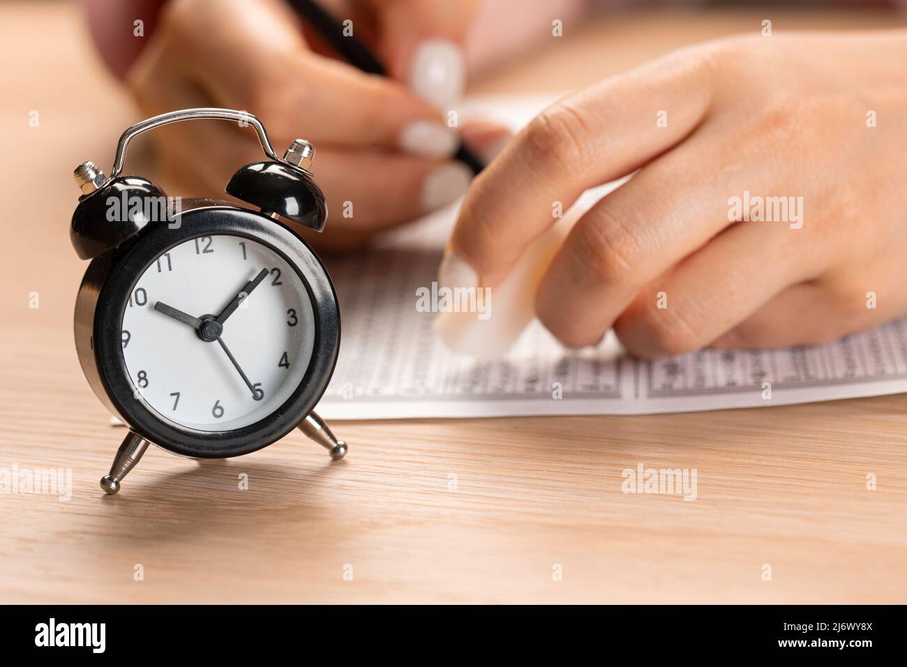 Writing exams hi-res stock photography and images - Alamy