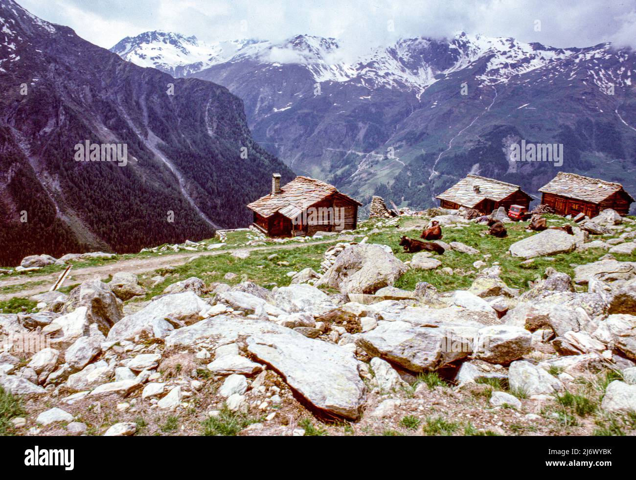 Swiss chalet, cabin in the Swiss Alps Switzerland Stock Photo - Alamy