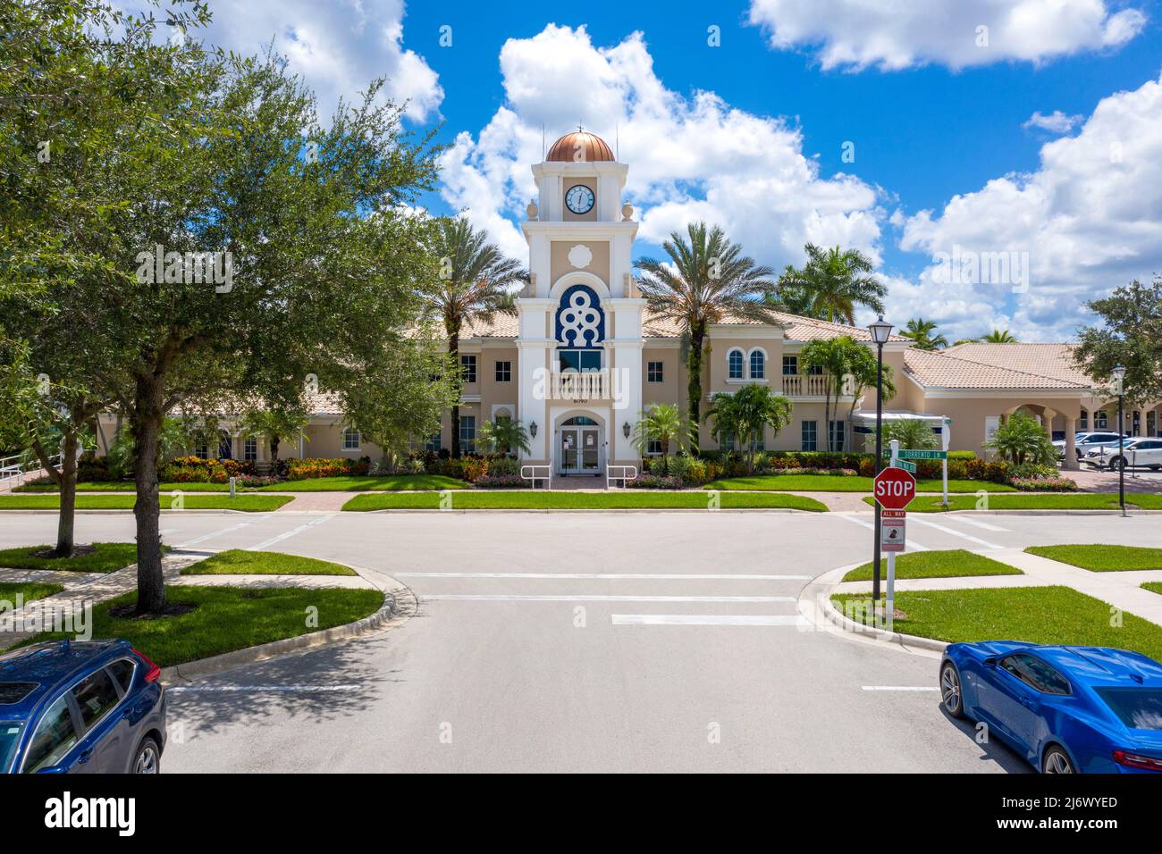 Gated community florida aerial view hi-res stock photography and images ...