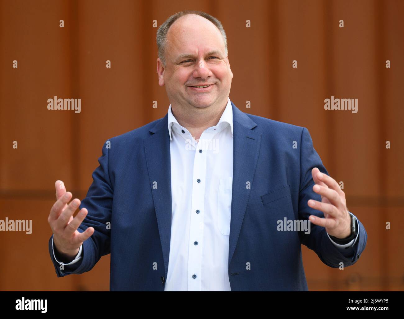 04 May 2022, Saxony, Dresden: Dirk Hilbert (FDP), mayor of the city of ...