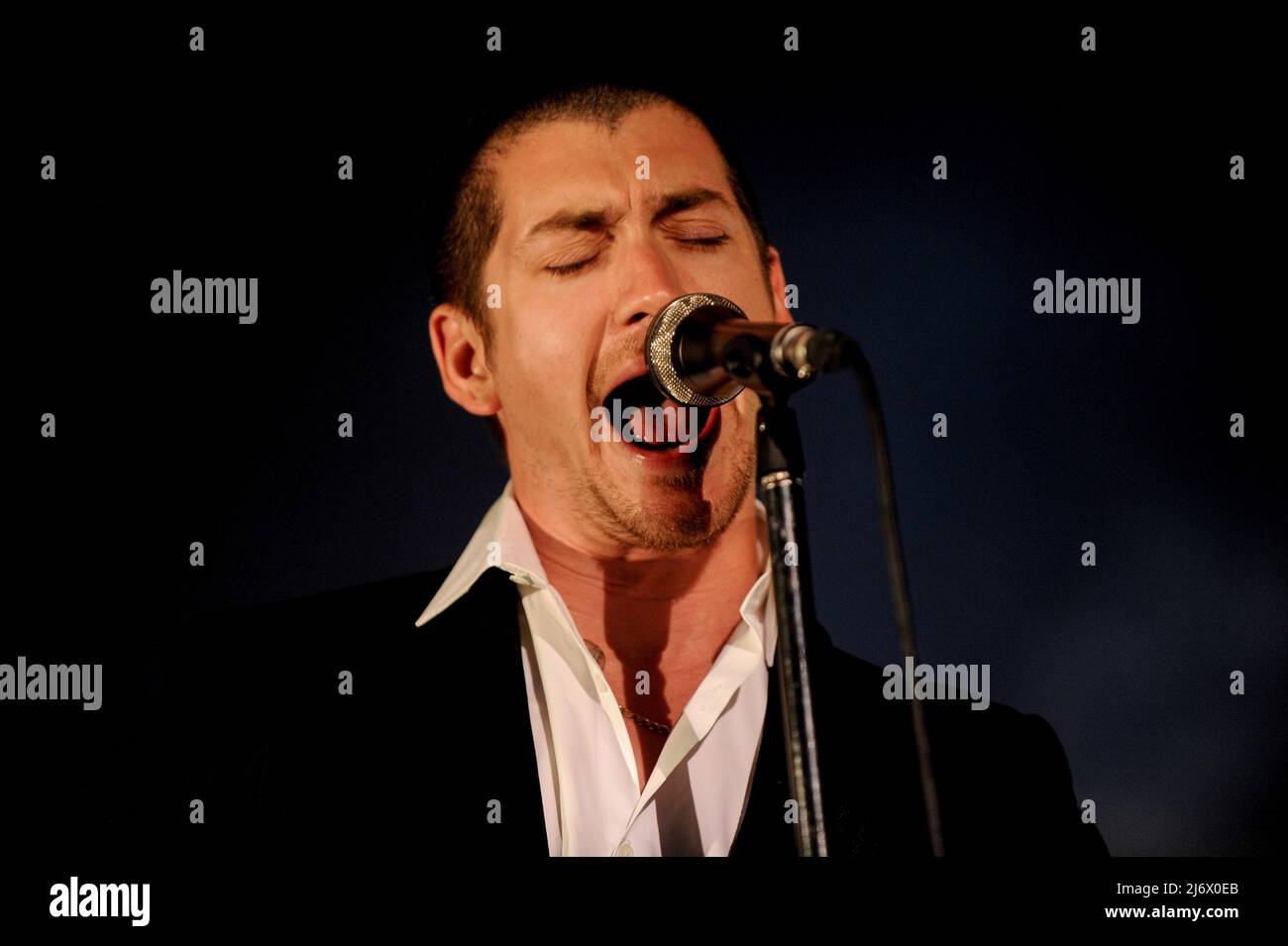 Alex Turner, lead singer of the Arctic Monkeys performs a hometown show ...