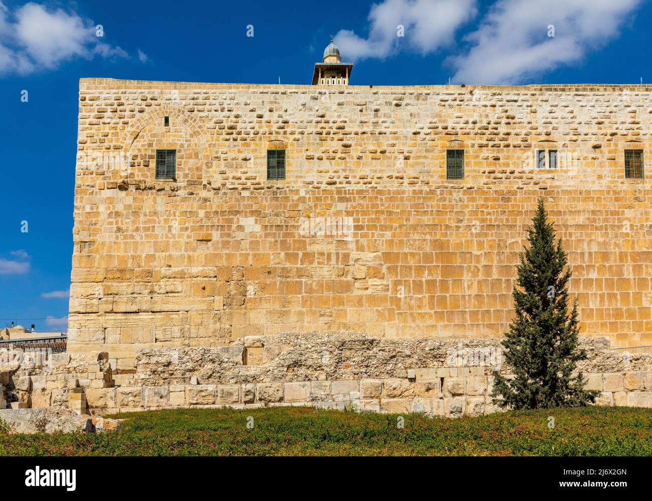 Umayyad palace in jerusalem hi-res stock photography and images - Alamy