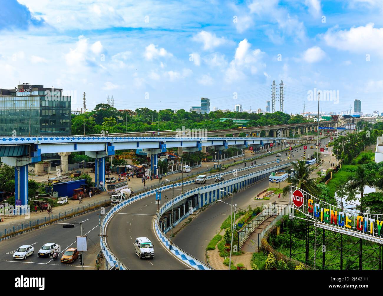 The maa flyover kolkata hi-res stock photography and images - Alamy