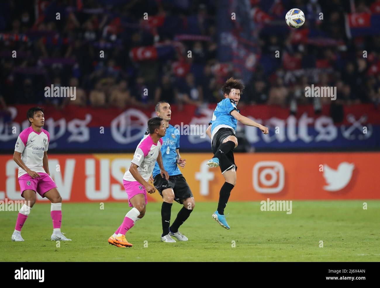 Yasuto wakizaka hi-res stock photography and images - Alamy