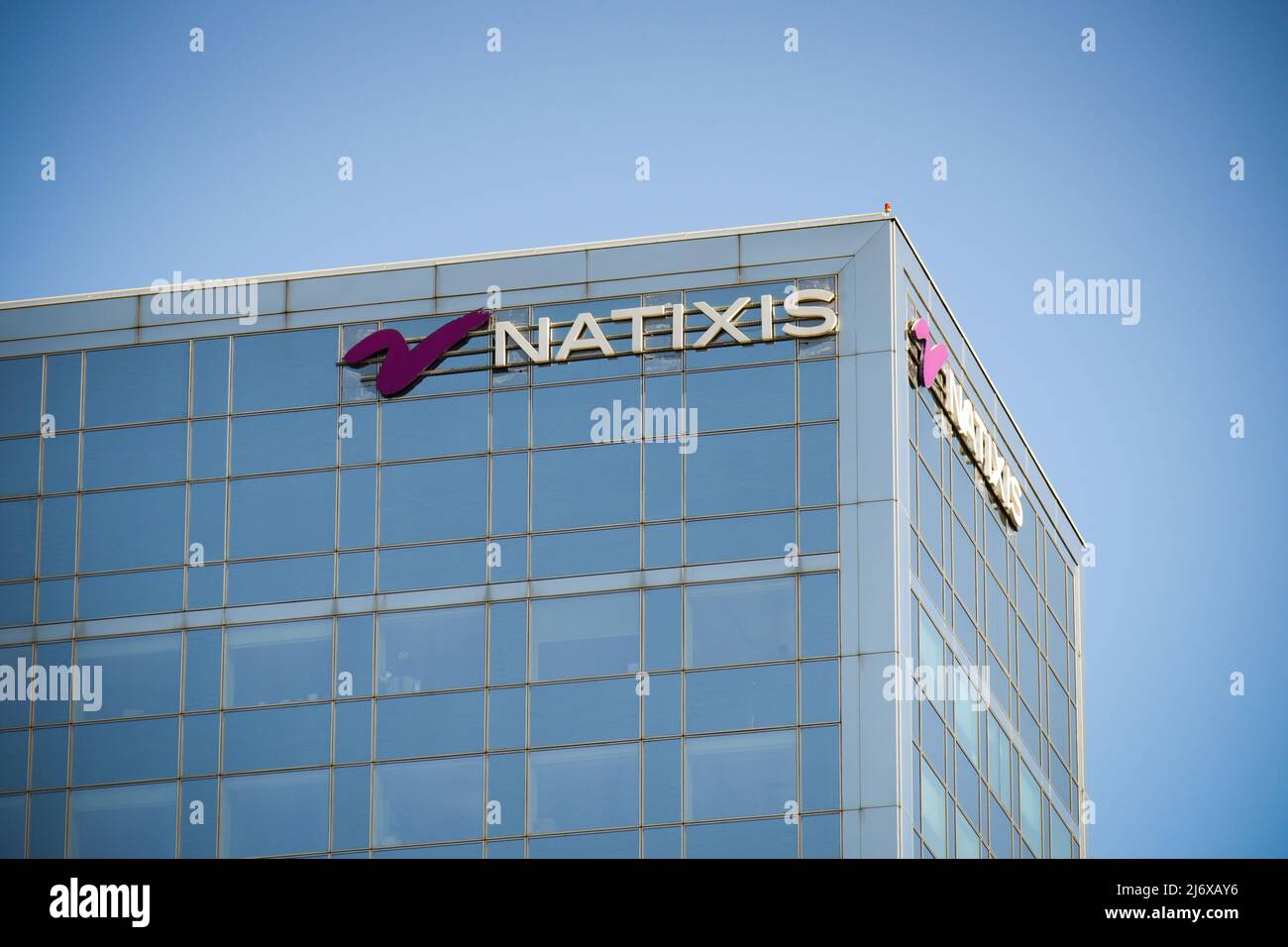 Natixis logo hi-res stock photography and images - Alamy