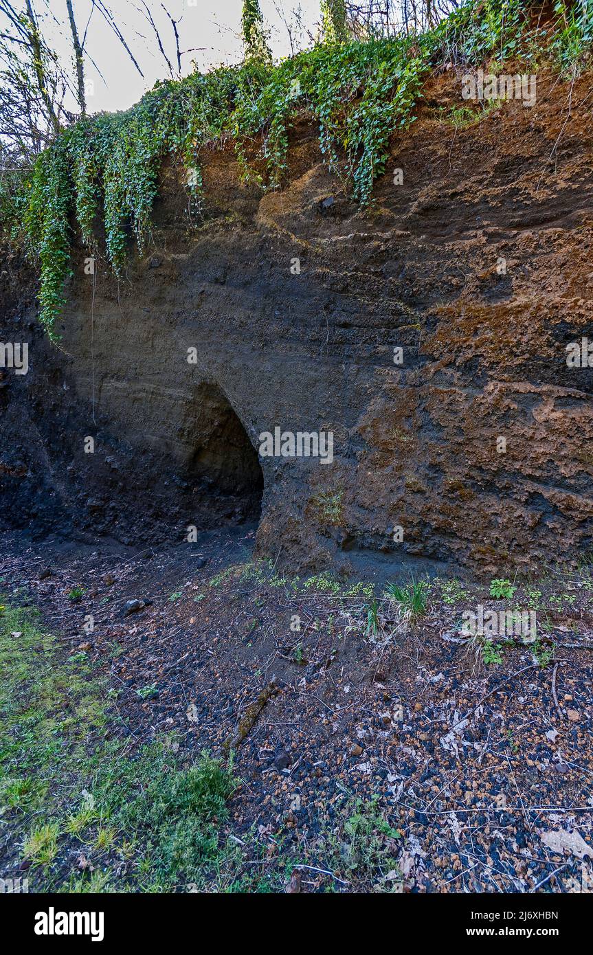 Portland cave cave park hi-res stock photography and images - Alamy