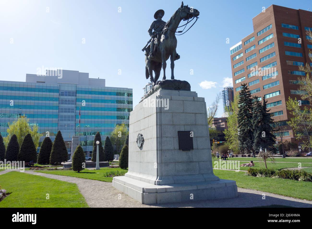Equestrian statue of boer war memorial i hi-res stock photography and ...