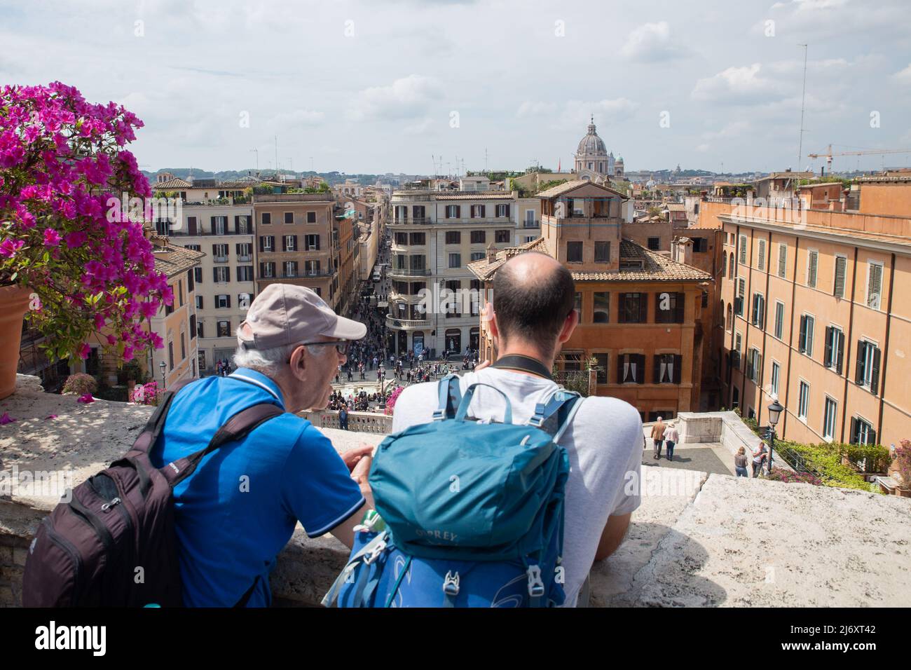 Spanish steps rome terrace hi-res stock photography and images - Alamy