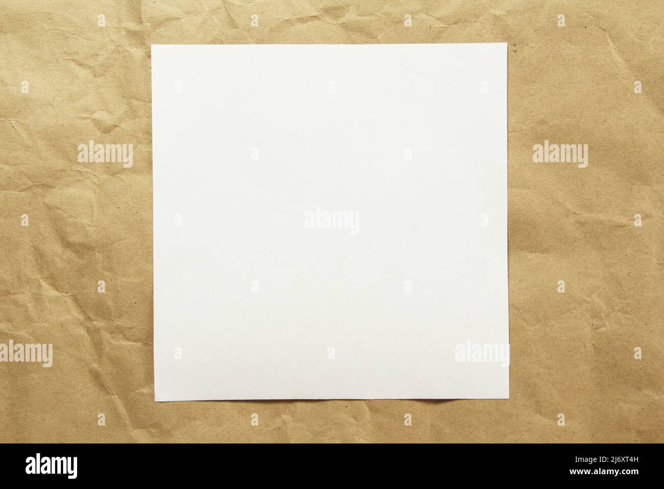 Square sheet of paper hi-res stock photography and images - Alamy