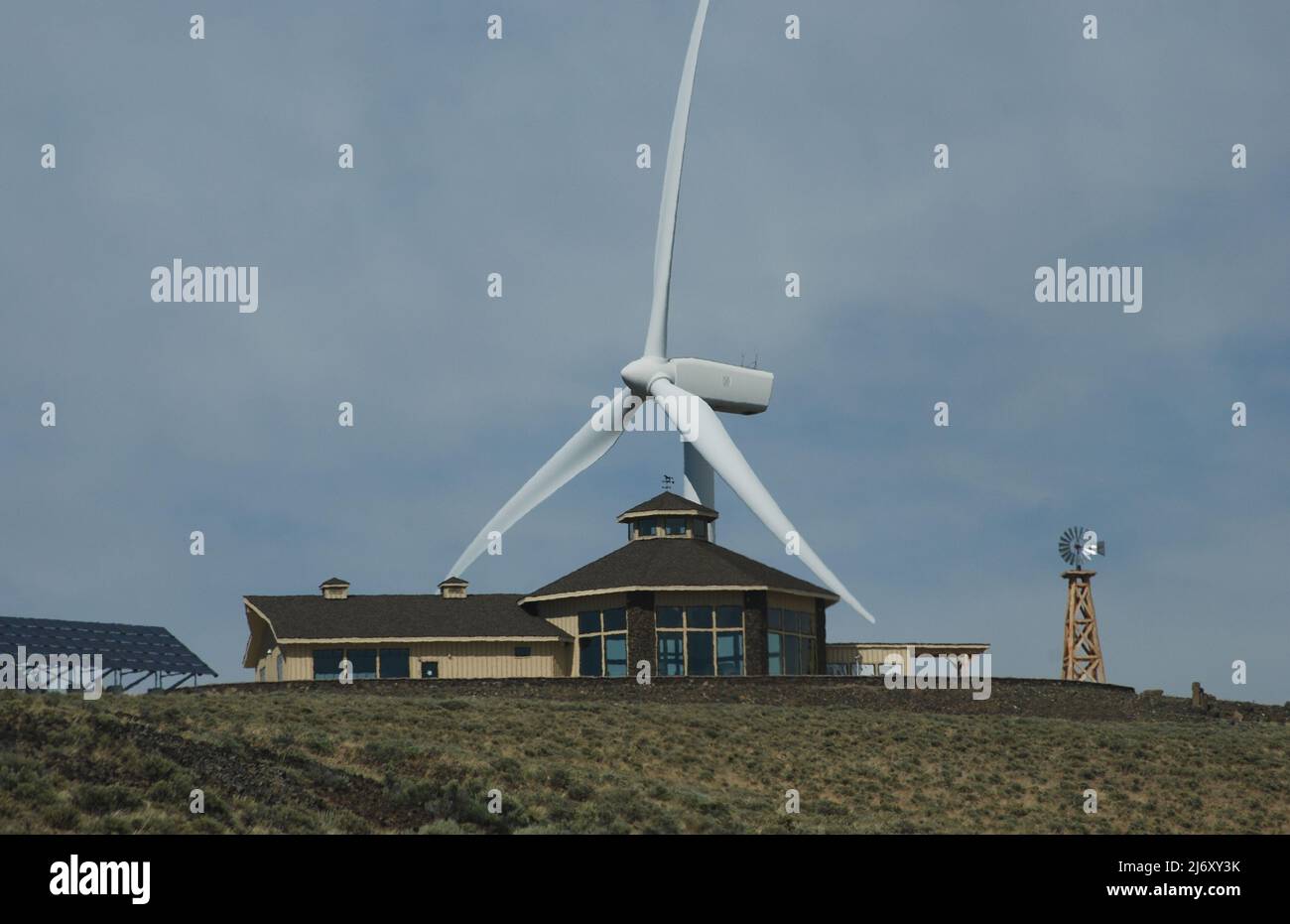 Power grid restoration hi-res stock photography and images - Alamy