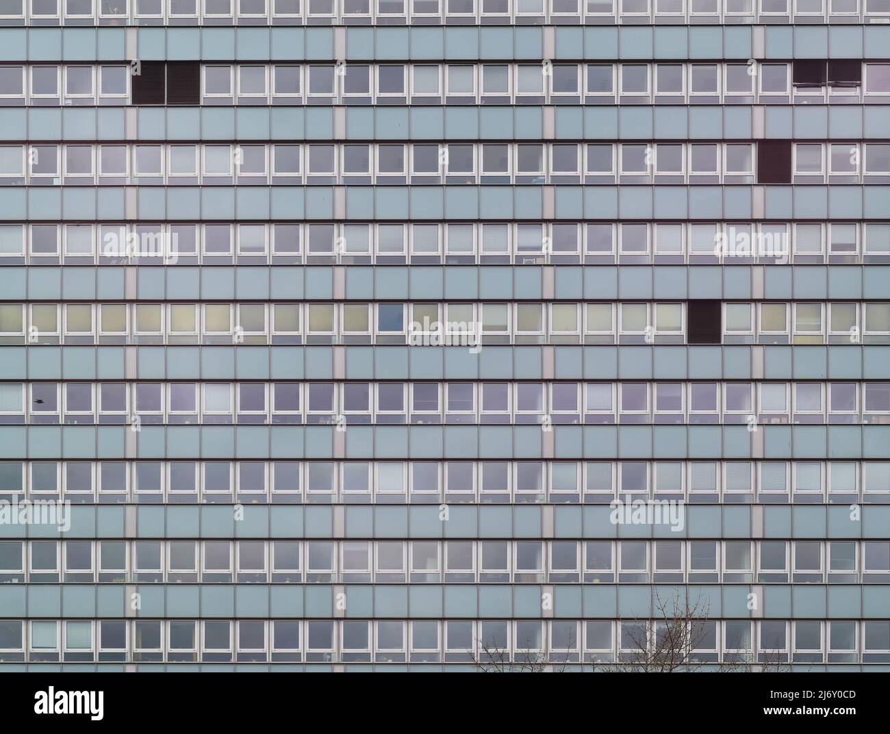 Office building windows damaged hi-res stock photography and images - Alamy