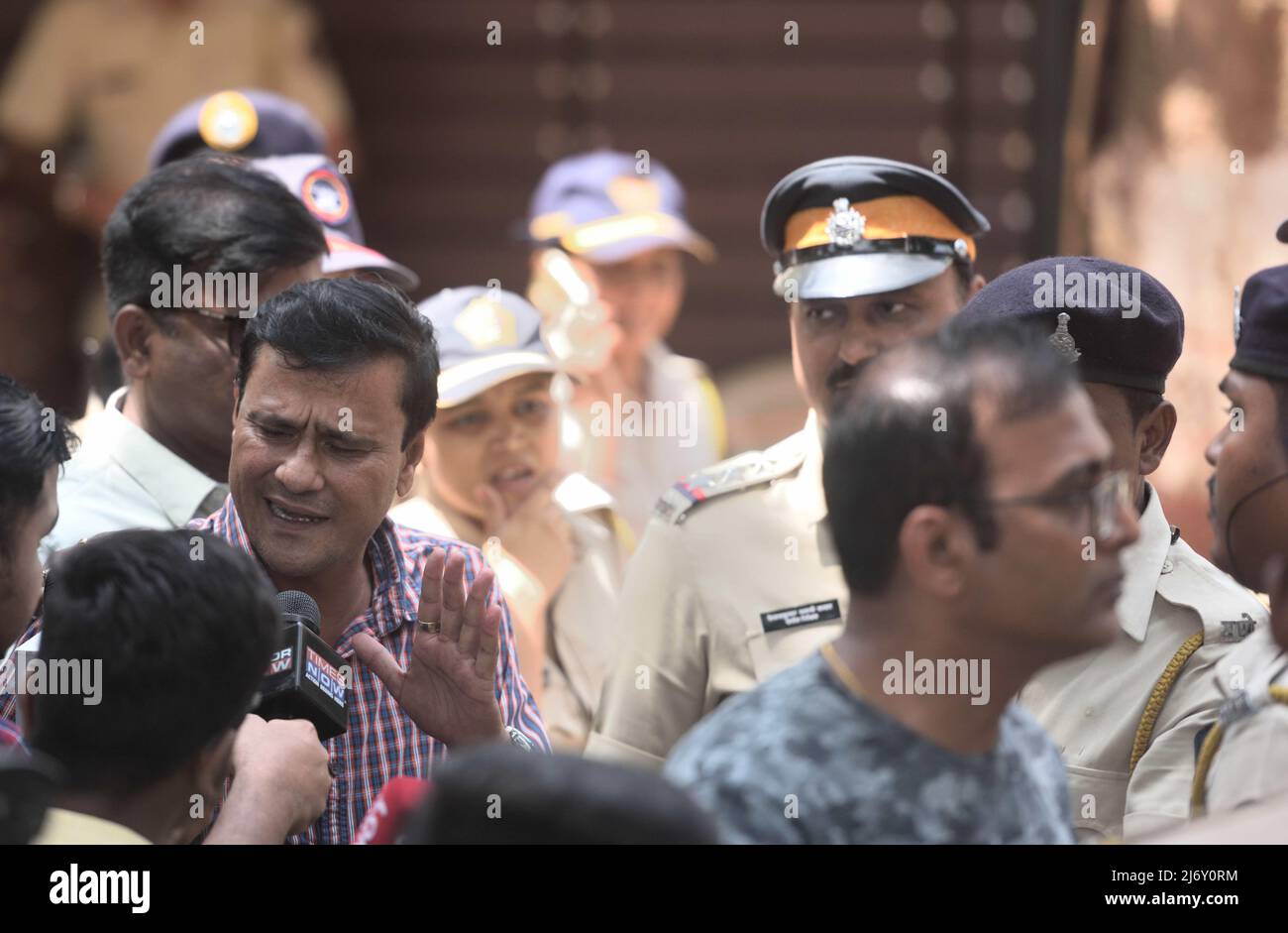 iMUMBAI, INDIA - MAY 4: Maharashtra Navnirman Sena (MNS) party worker ...