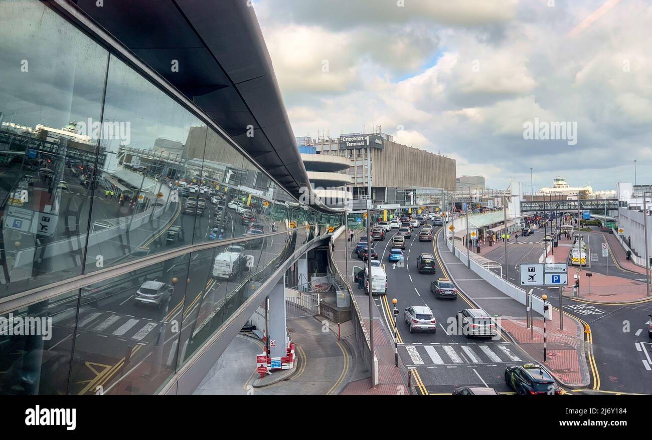 Dublin international airport terminal interior hi-res stock photography ...