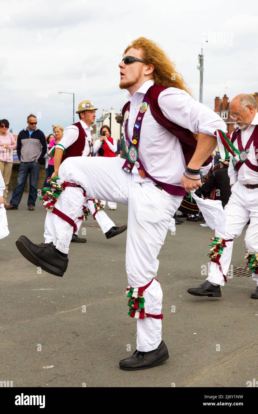 Traditional dancing at Whitby folk week Stock Photo - Alamy