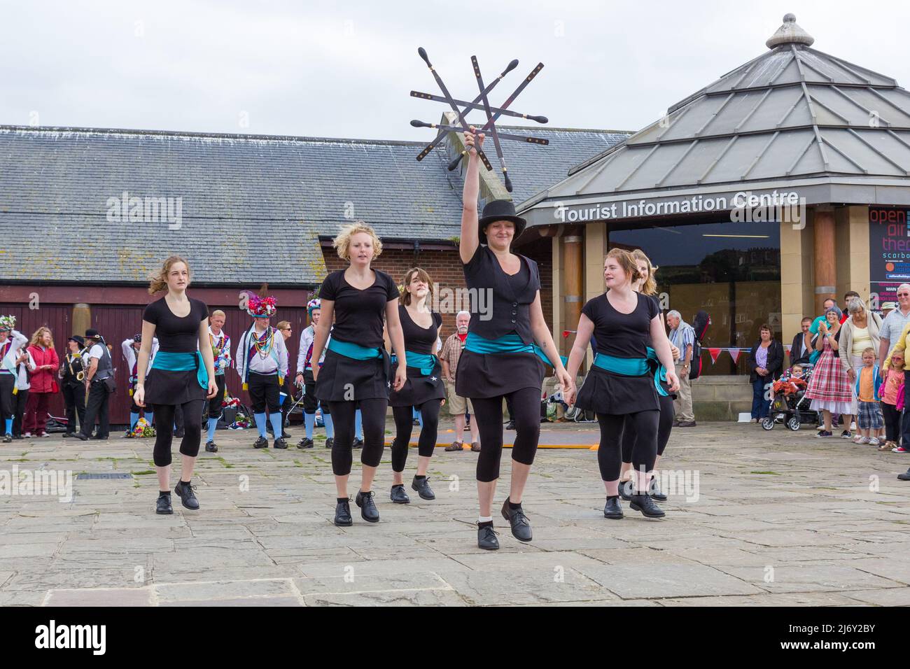 Traditional dancing at Whitby folk week Stock Photo - Alamy