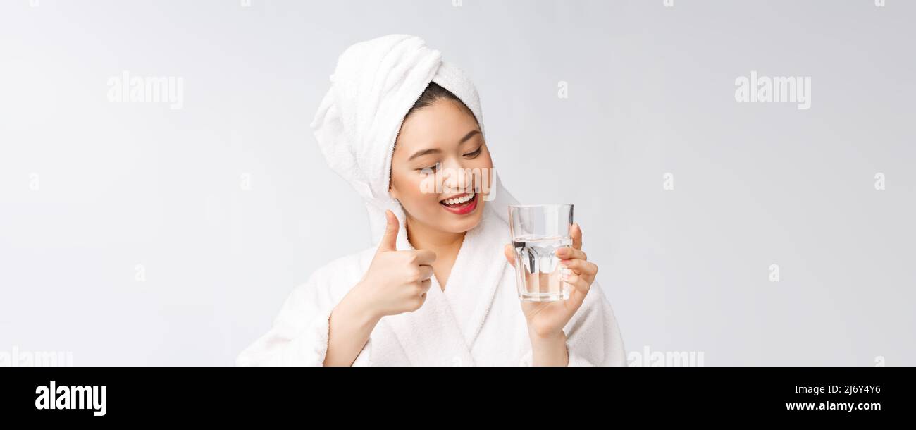 Healthy young beautiful woman drinking water, beauty face natural ...