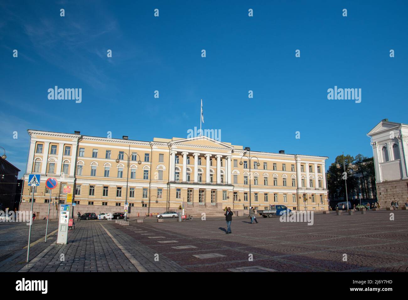 University of helsinki main building hi-res stock photography and ...