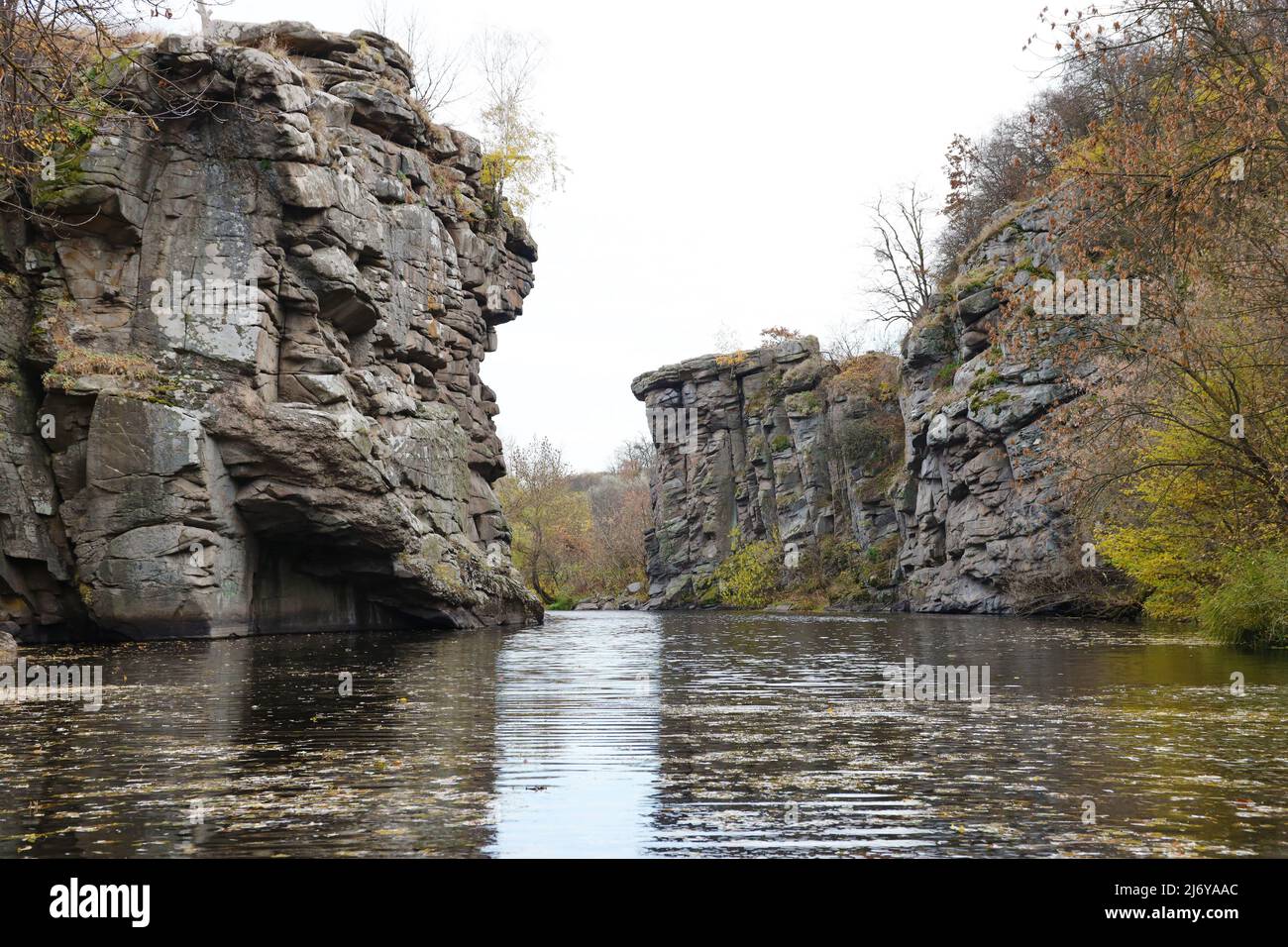 Granite rocks of Bukski Canyon with the Girskyi Tikych River ...