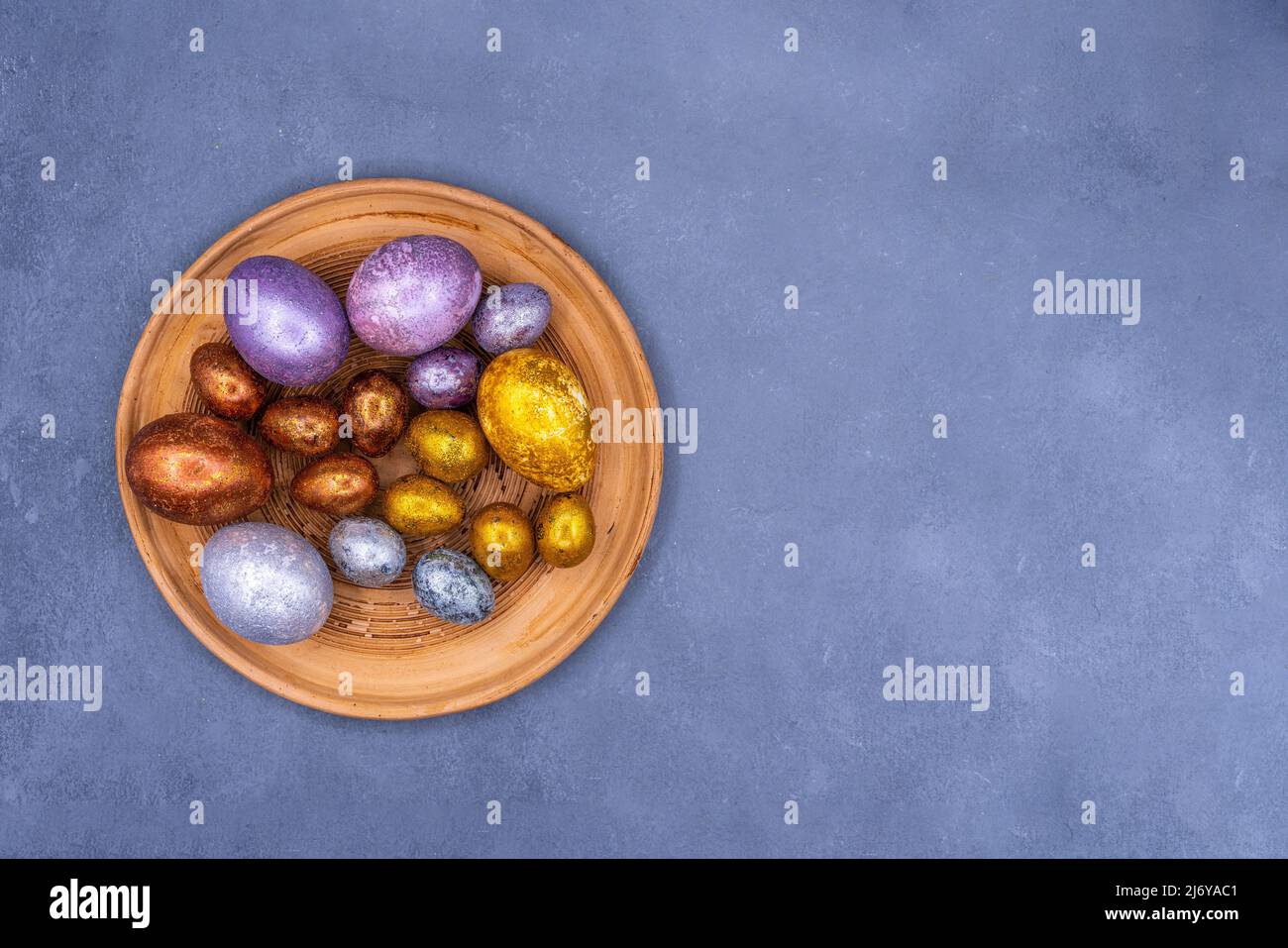 Easter background with golden and colored eggs. Happy easter background ...