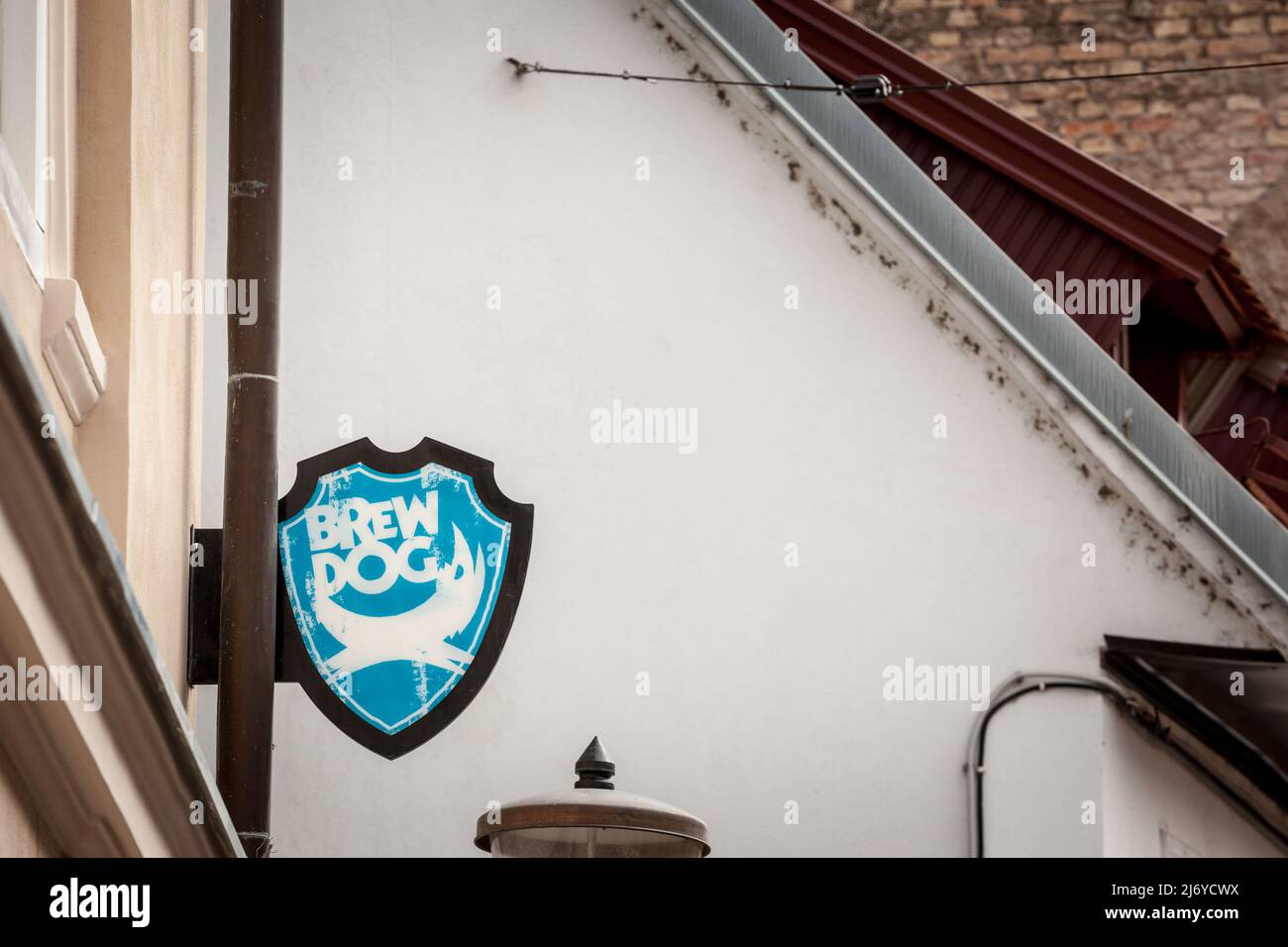 Brew dog logo hi-res stock photography and images - Alamy