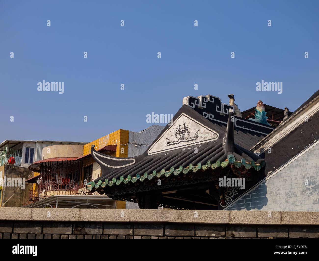 Na people china hi-res stock photography and images - Alamy