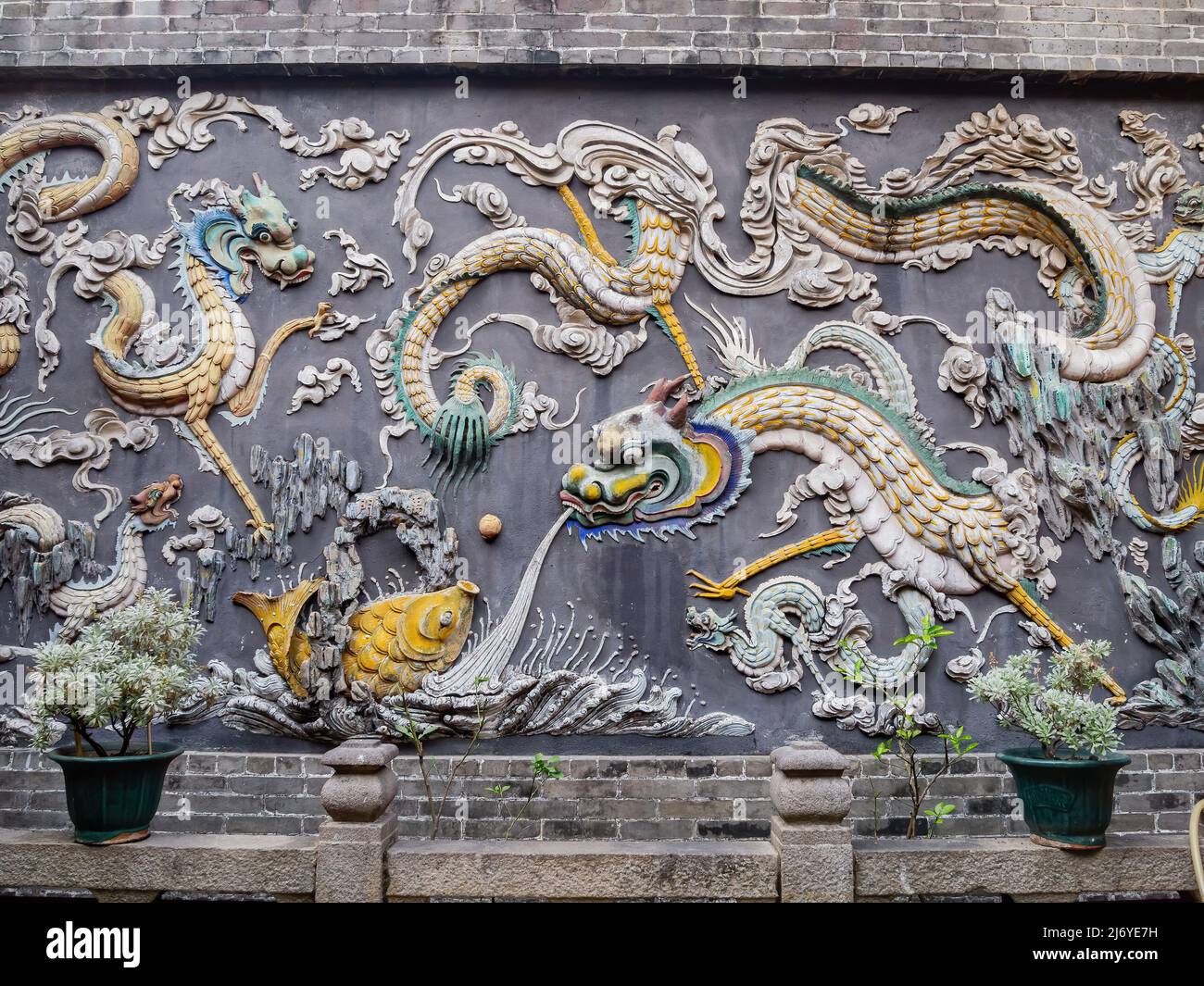Macau, JAN 30 2011 - Dragon sculpture drawing in Lin Fung Temple Stock ...