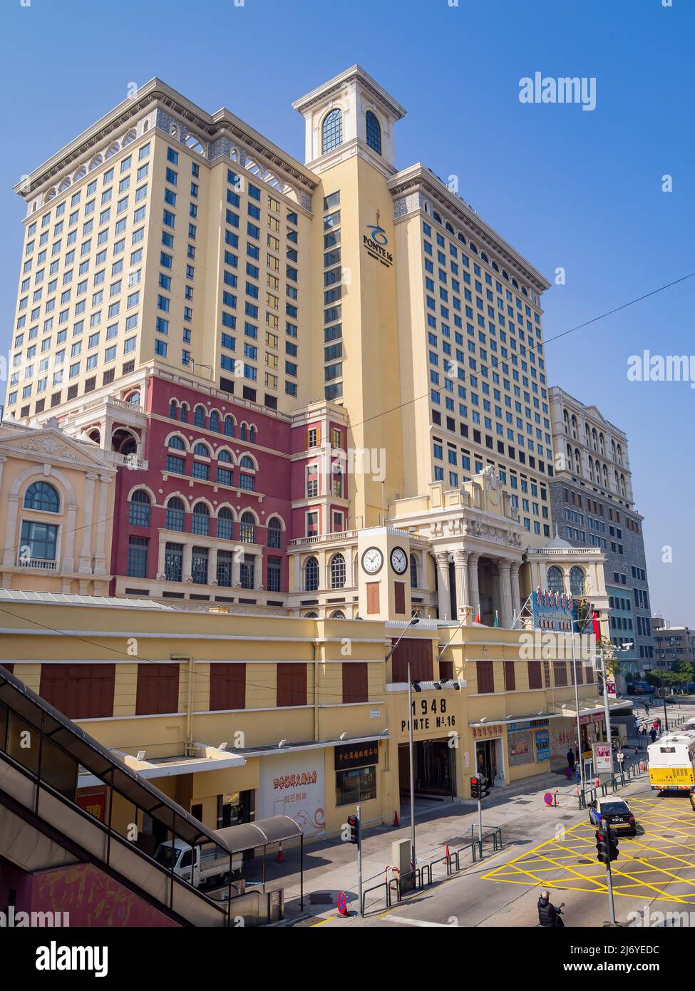 Ponte 16 macau hi-res stock photography and images - Alamy