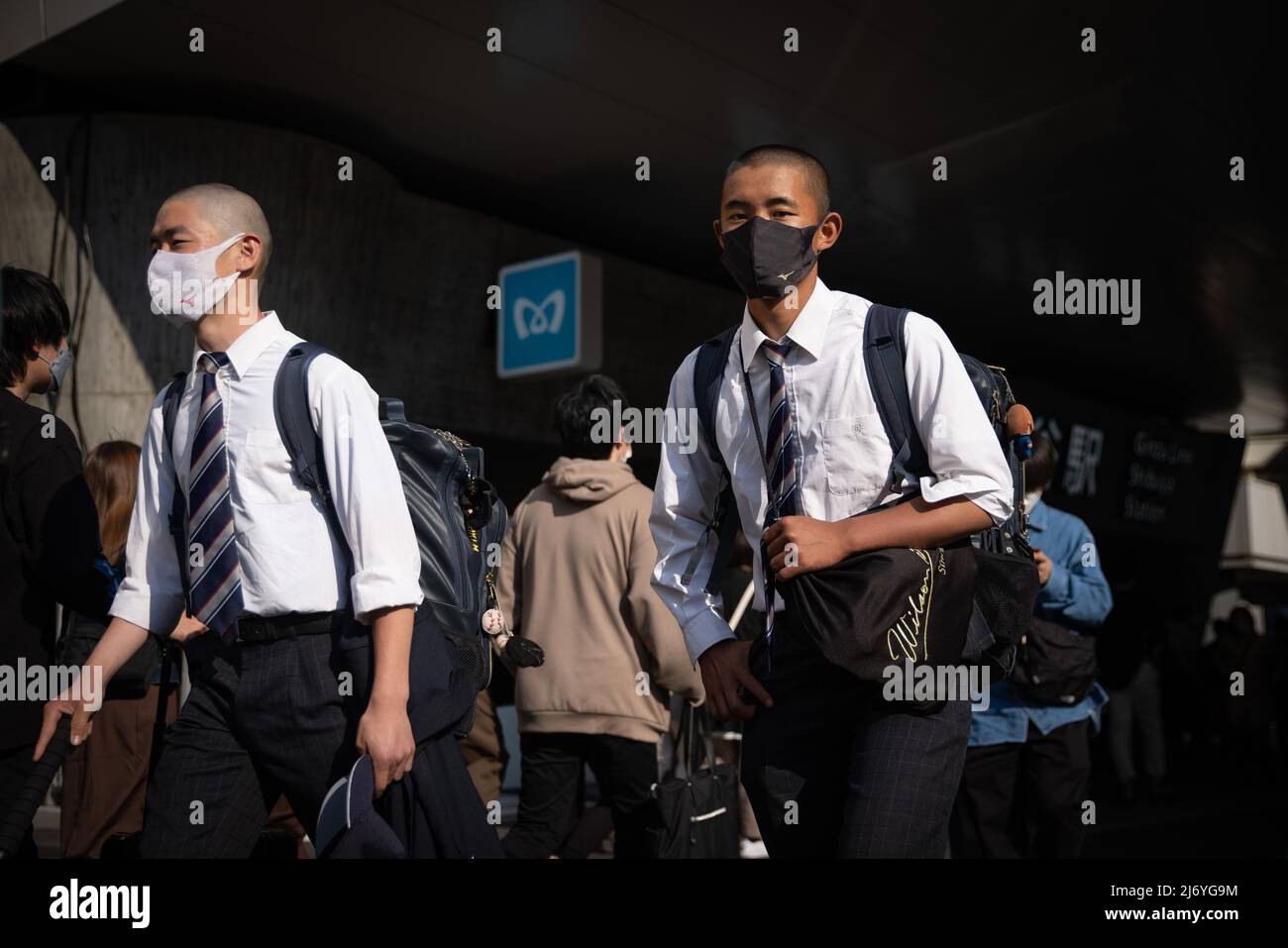 Uniforms walk hi-res stock photography and images - Alamy