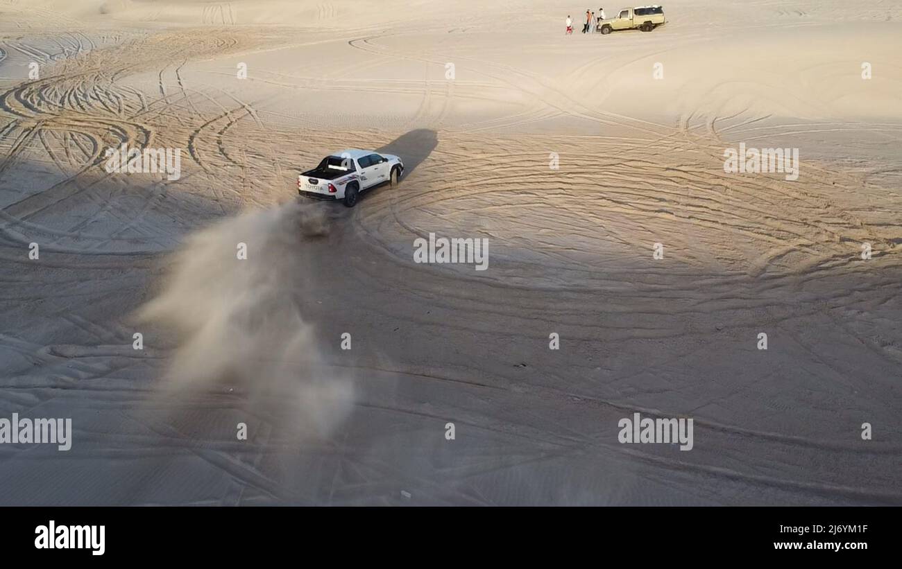 Toyota hilux desert hi-res stock photography and images - Alamy