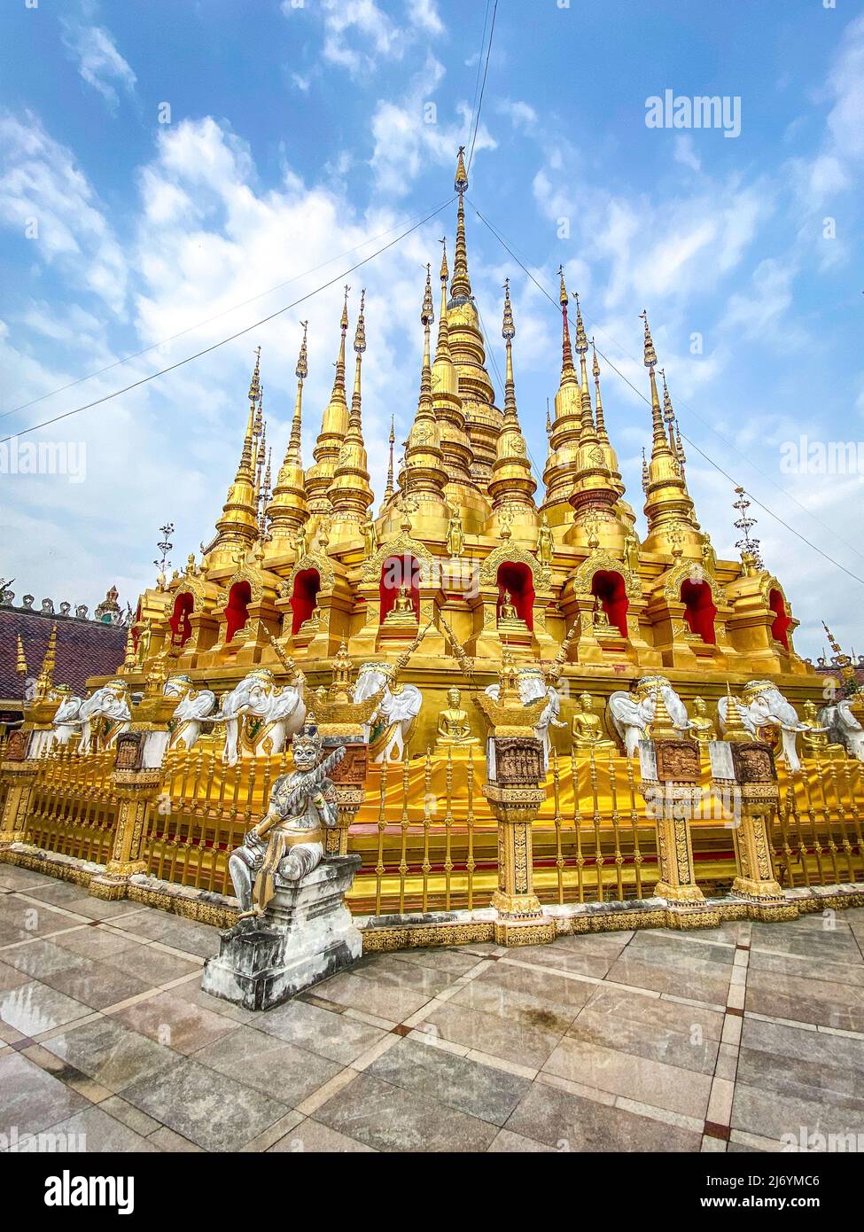 Wat Phrathat Suthon Mongkhon Khiri temple complex in Phrae, Thailand ...