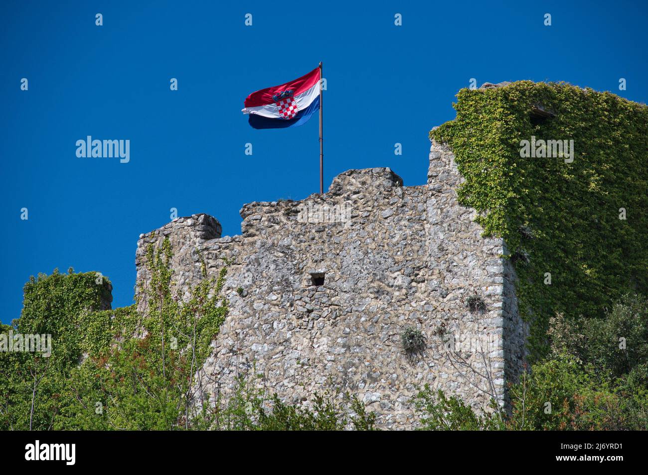 Medieval flag pole hi-res stock photography and images - Alamy
