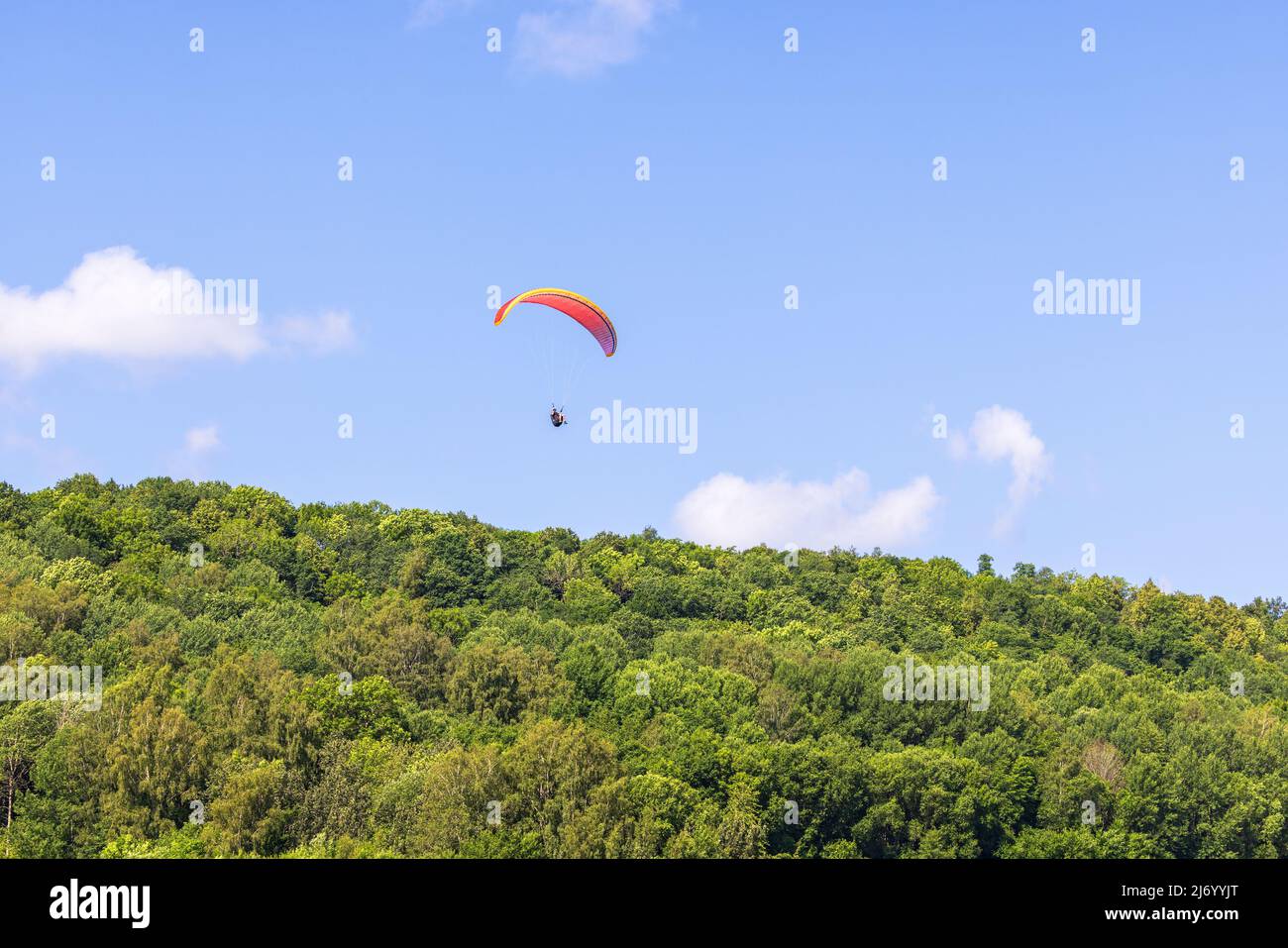 Flying over the hill hi-res stock photography and images - Alamy