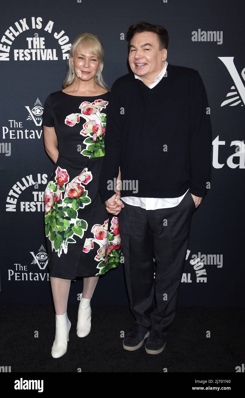 Hollywood, USA. 04th May, 2022. Mike Myers and Kelly Tisdale at ÔThe ...