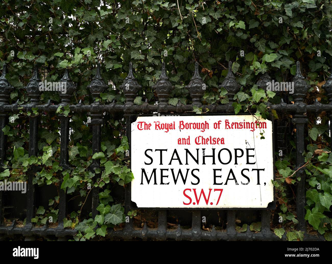 Stanhope mews east hi-res stock photography and images - Alamy