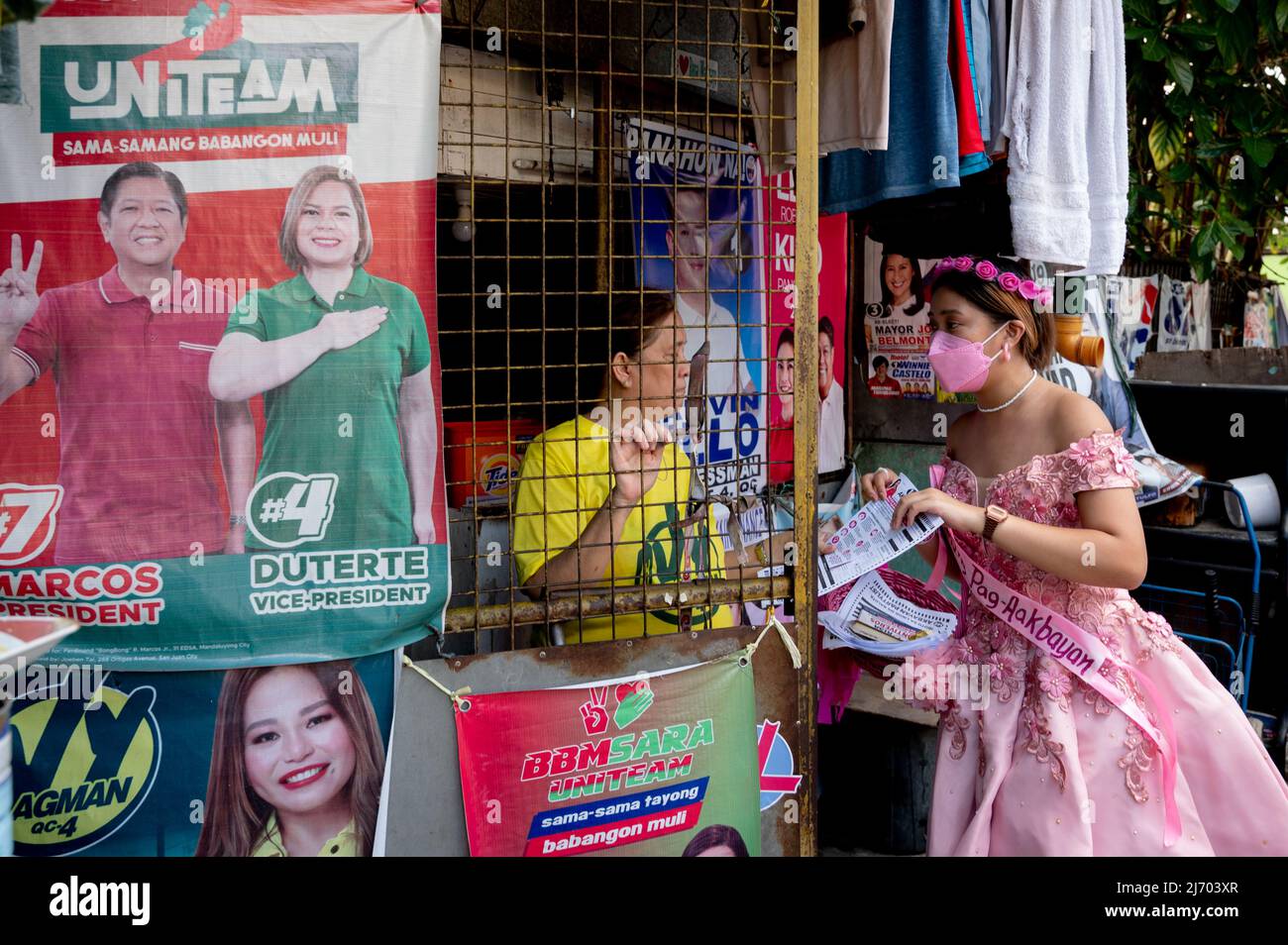 Presidential campaign election leaflets hi-res stock photography and ...