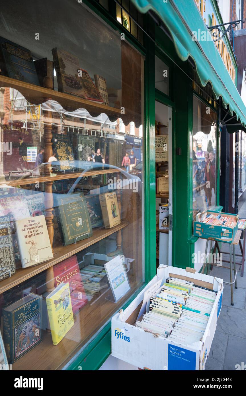 Shopfront of Eton Antique Bookstore. Eton, Windsor, England, UK Stock ...