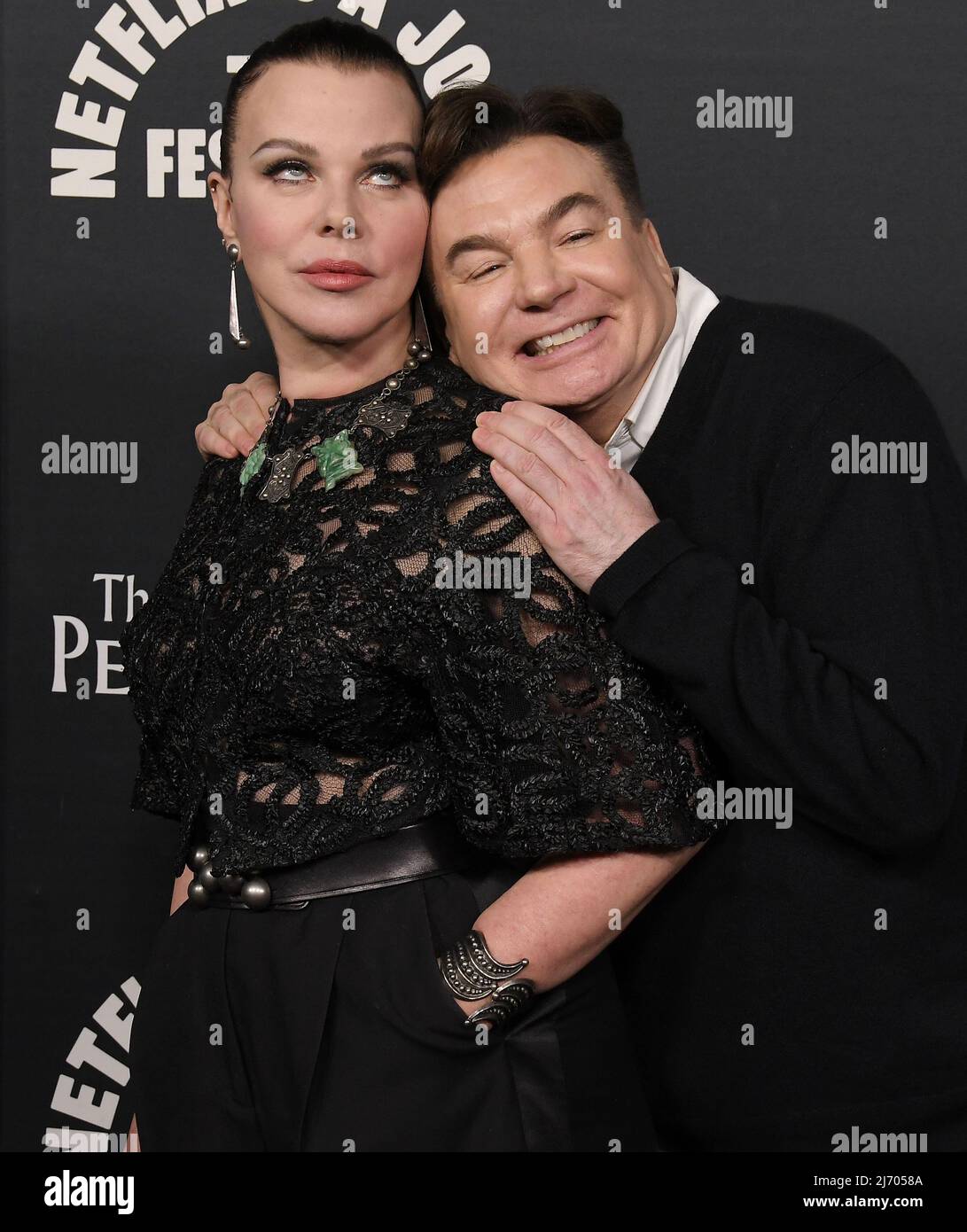 Los Angeles, USA. 04th May, 2022. (L-R) Debi Mazar and Mike Myers at ...