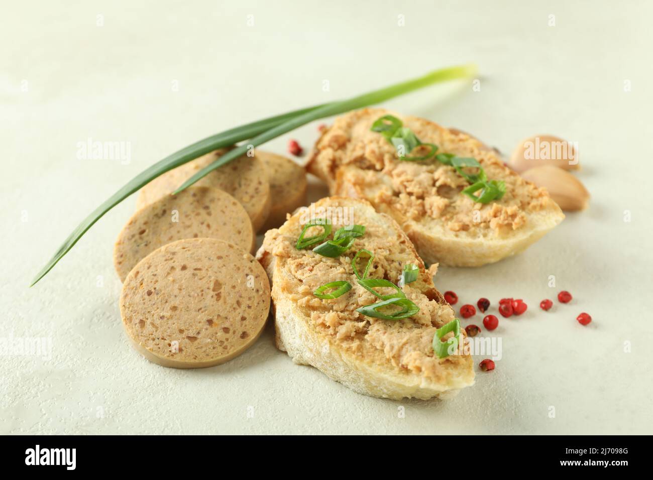 Lamb liver slices hi-res stock photography and images - Alamy