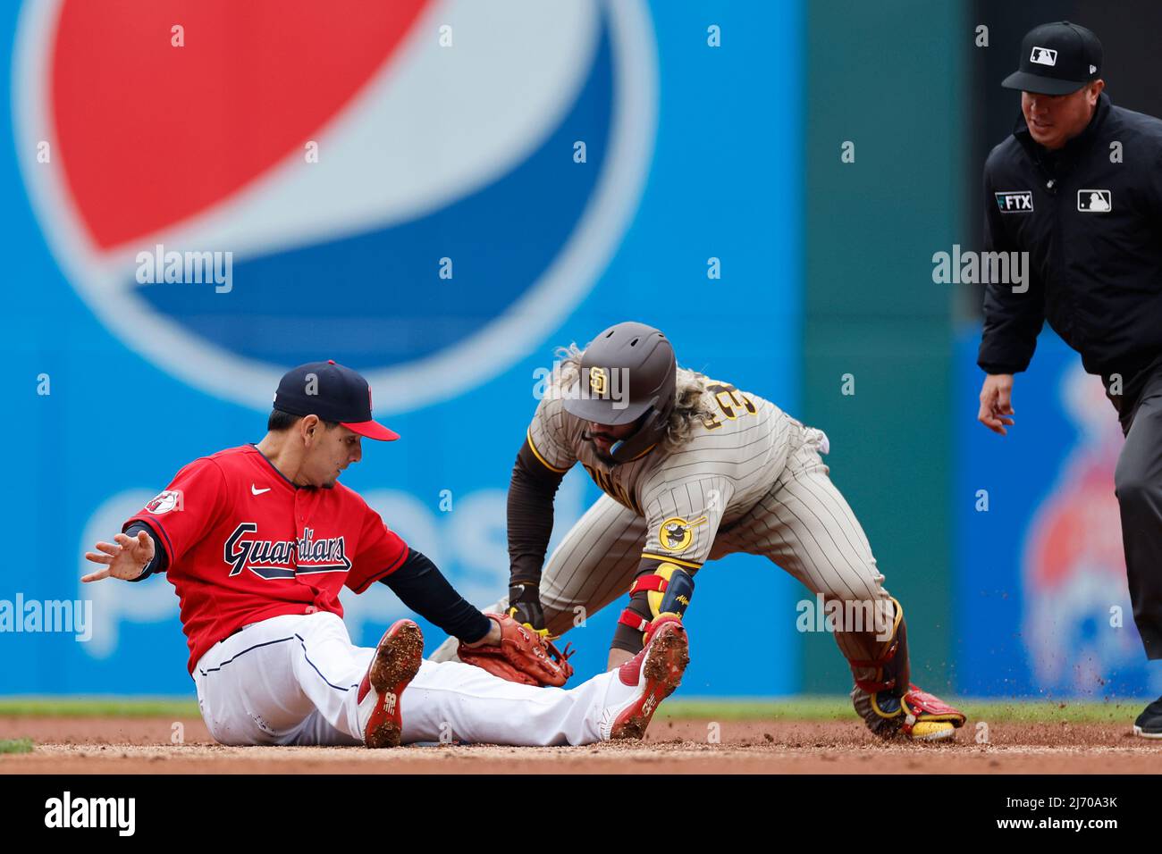 Jorge alfaro hi-res stock photography and images - Alamy