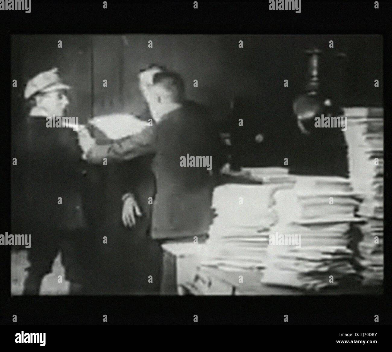 Gertie the dinosaur vintage Stock Photo - Alamy