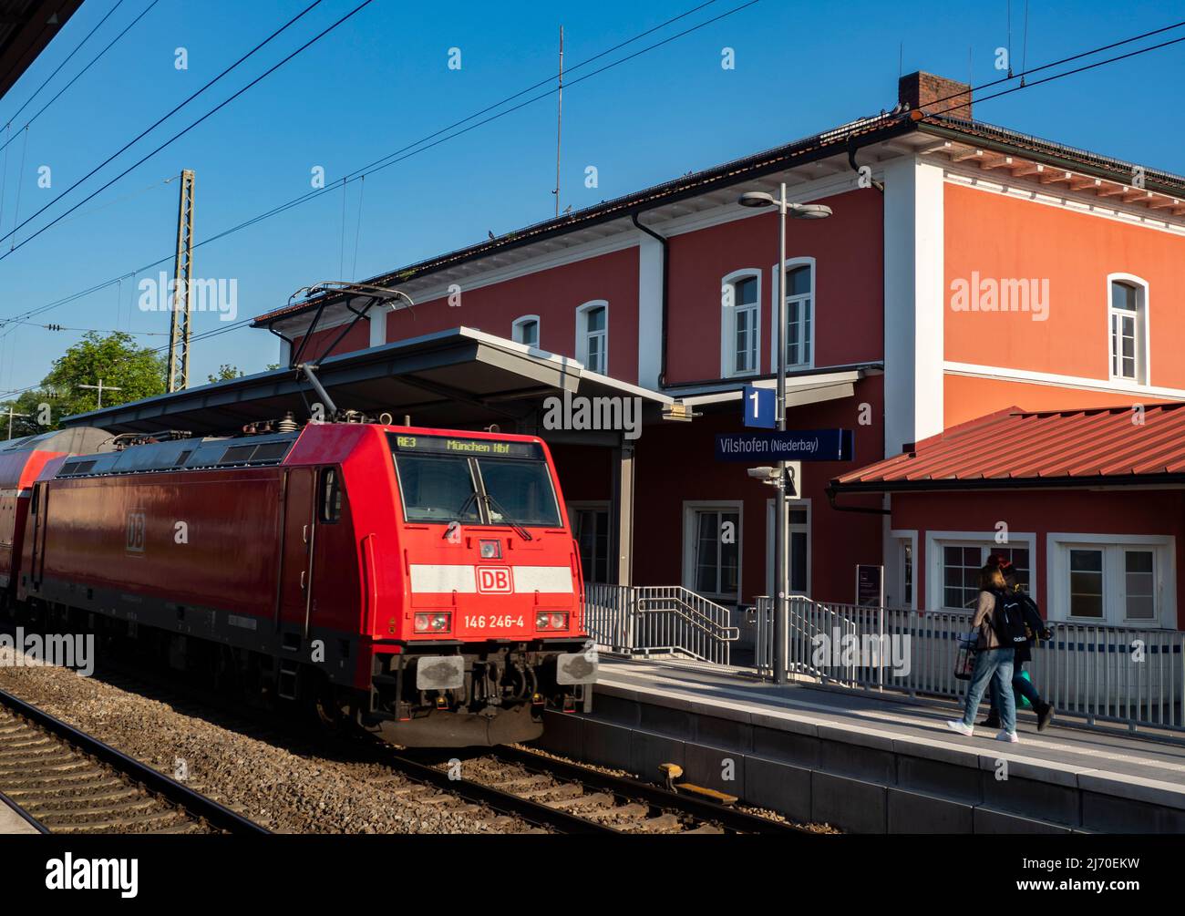 Deutsche bahn commuter train hi-res stock photography and images - Alamy