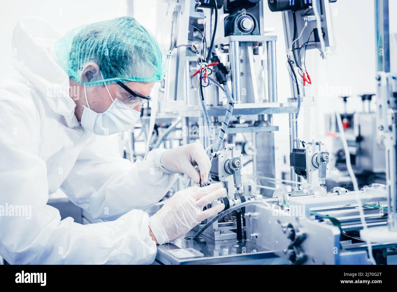 Advance machine hi-res stock photography and images - Alamy